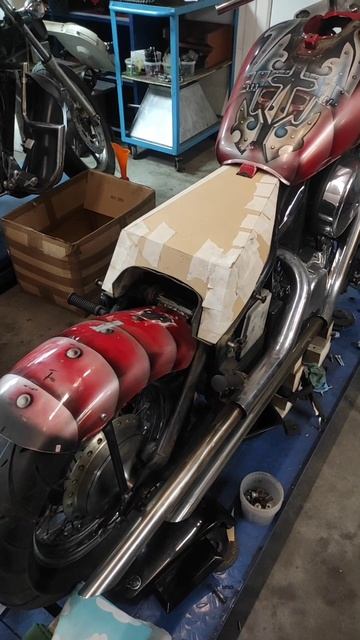 Лазерный станок в нашей мастерской.