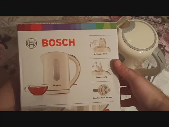Чайник Bosch TWK 7607/01