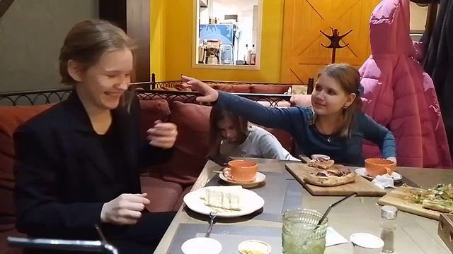 15. день рождения Кати в пиццерии Папаши Беппе