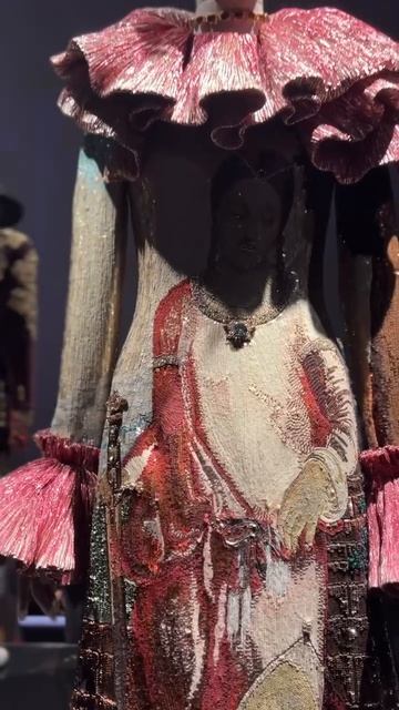 Парижская выставка Dolce & Gabbana (13 часть)