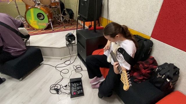 Спокойная ночь - Кино.  На репетиции. Школа рока  «The Road».