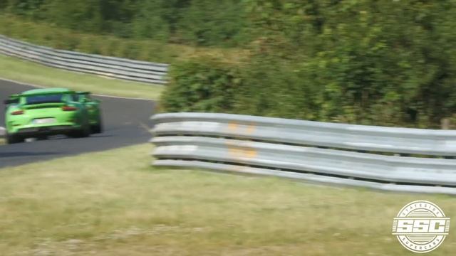 ЭПИЧЕСКИЕ СРАЖЕНИЯ на Нюрбургринге на ПРЕДЕЛЕ ВОЗМОЖНОСТЕЙ!  СУМАСШЕДШИЕ ГОНЩИКИ