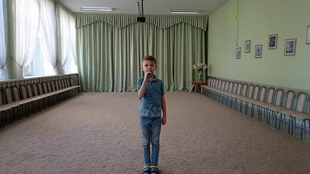 "Дождь пойдет по улице", Читает: Филиппов Платон, 6 лет