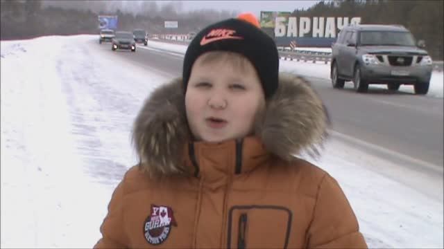 Дед Мороз (муз. Л.Горцуевой на стихи Д.Собыниной, поёт К.Нелюбин)