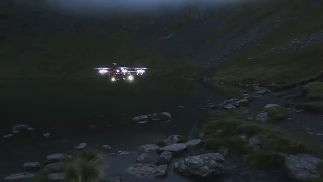 Marconi Union - Weightless