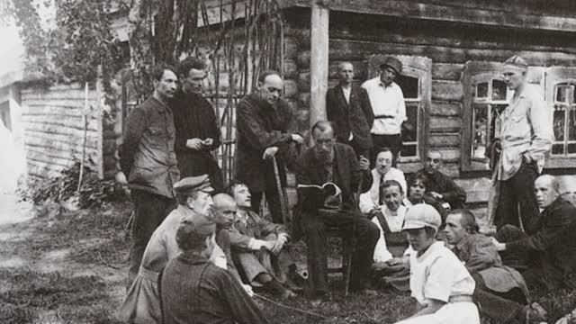 Проект "Истории наших дворов": Библиотека №5 "Шаповка" в посёлке Дягилево г. Рязани