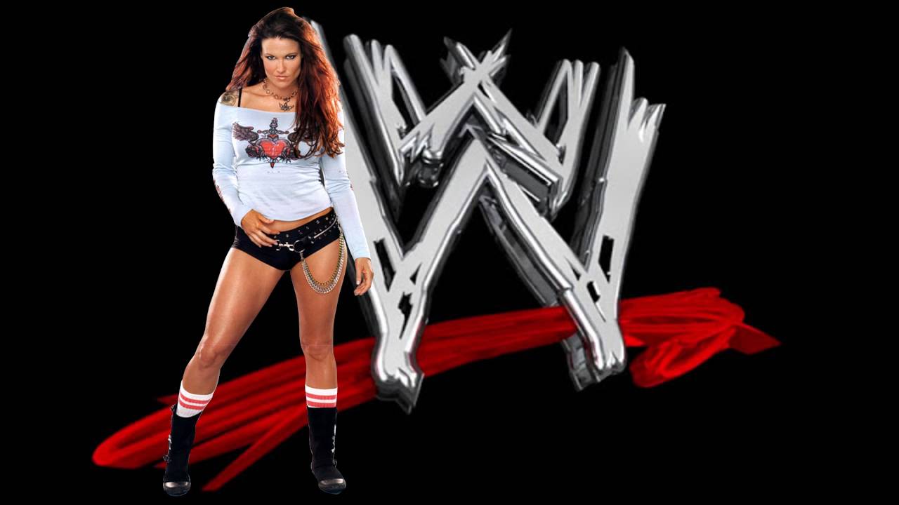 Lita в Королевской битве закружит всех в луча либре вихре. Матч всех легенд. WWE 2K25.