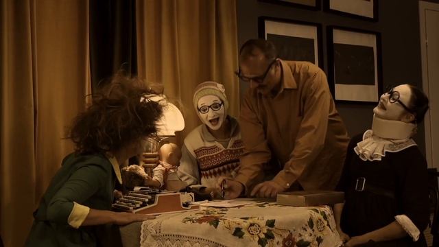 Театр Семьянюки – «В Большой семье...»