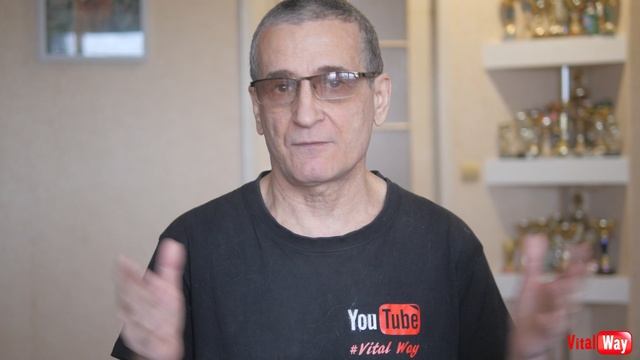 Атеисты или верующие ?