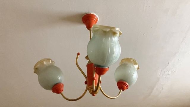 Люстра. Редкая вещь времён СССР (онлайн-музей, Барнаул)