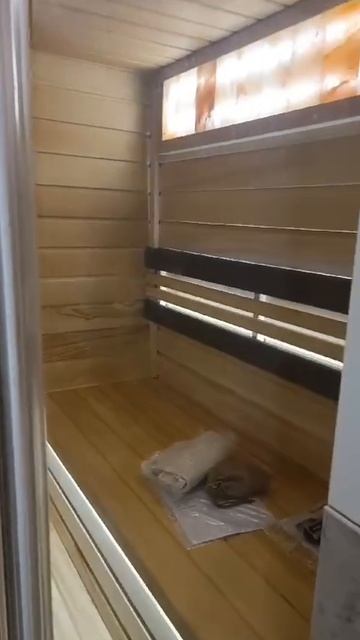 Двухместная угловая финская сауна "Luxury" из кедра