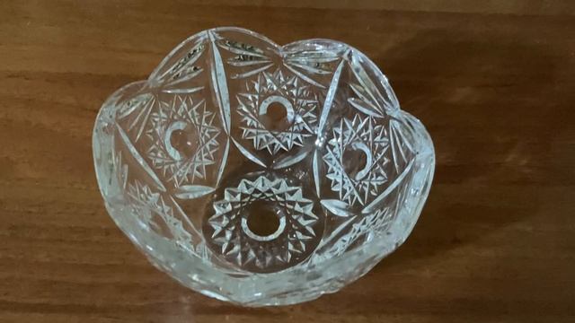 Хрустальная салатница. Редкая вещь времён СССР (онлайн-музей, Барнаул)