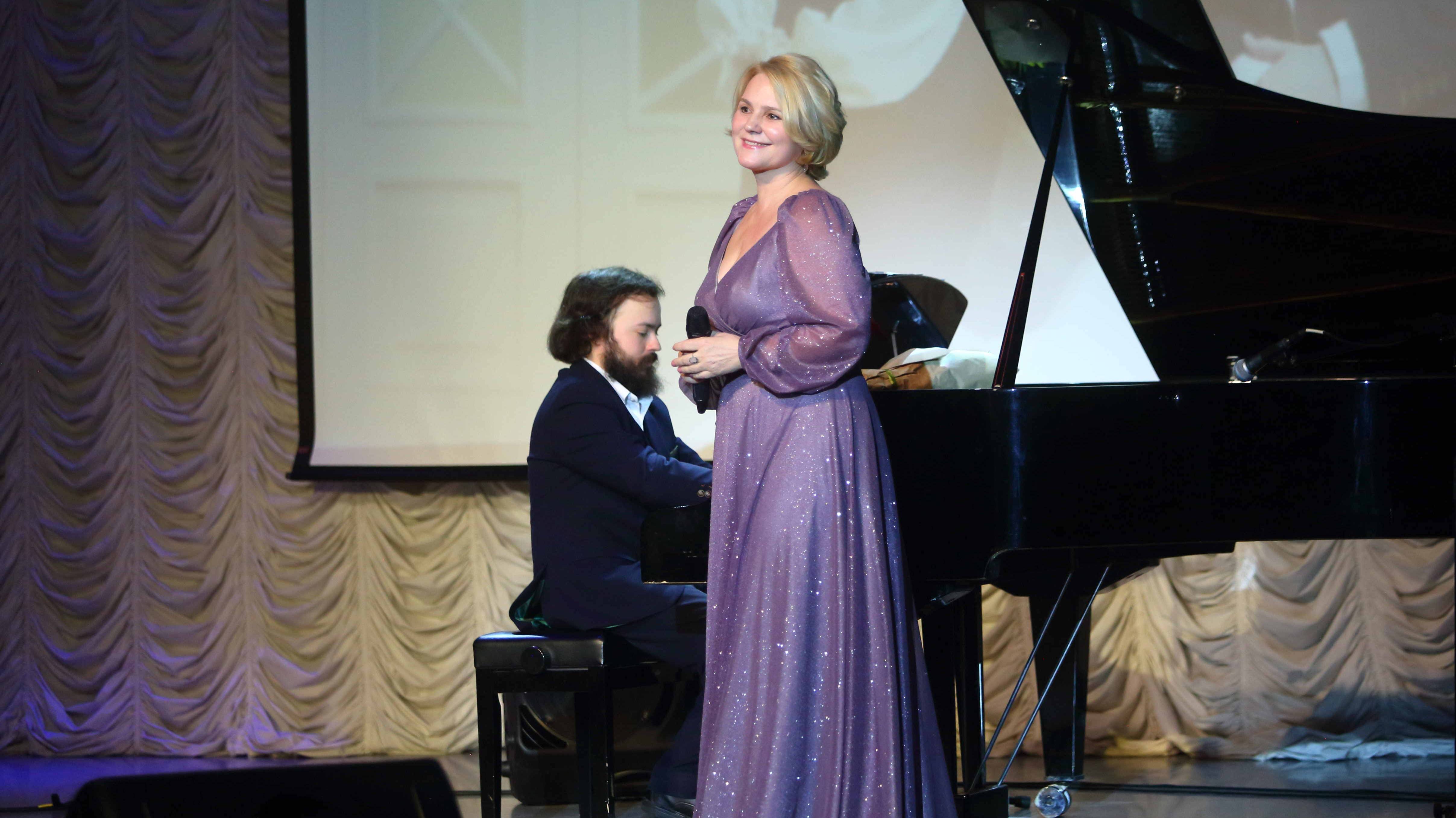 "ПЕСНИ СОВЕТСКОГО ВРЕМЕНИ" - Ирина Сук, Евгений Беляев 12.03.2025