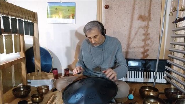 "Пробуждённые души дарят Вселенной и всем душам музыку своих сердец". Музыка для медитации