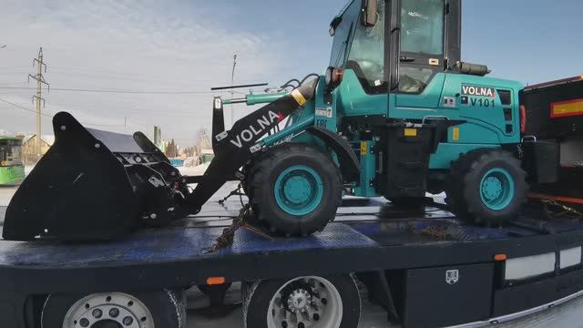 Фронтальный погрузчик VOLNA 101G (Волна 101)