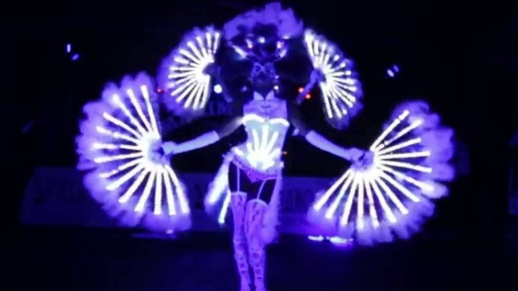 "МУЛЕН РУЖ"- Световое шоу