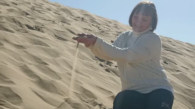 Бархан Сарыкум. Дагестан. https://t.me/mir_glazami_idushego