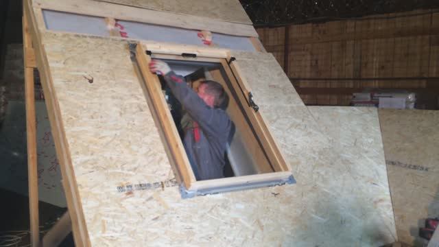 Мастер-класс по монтажу мансардных окон VELUX