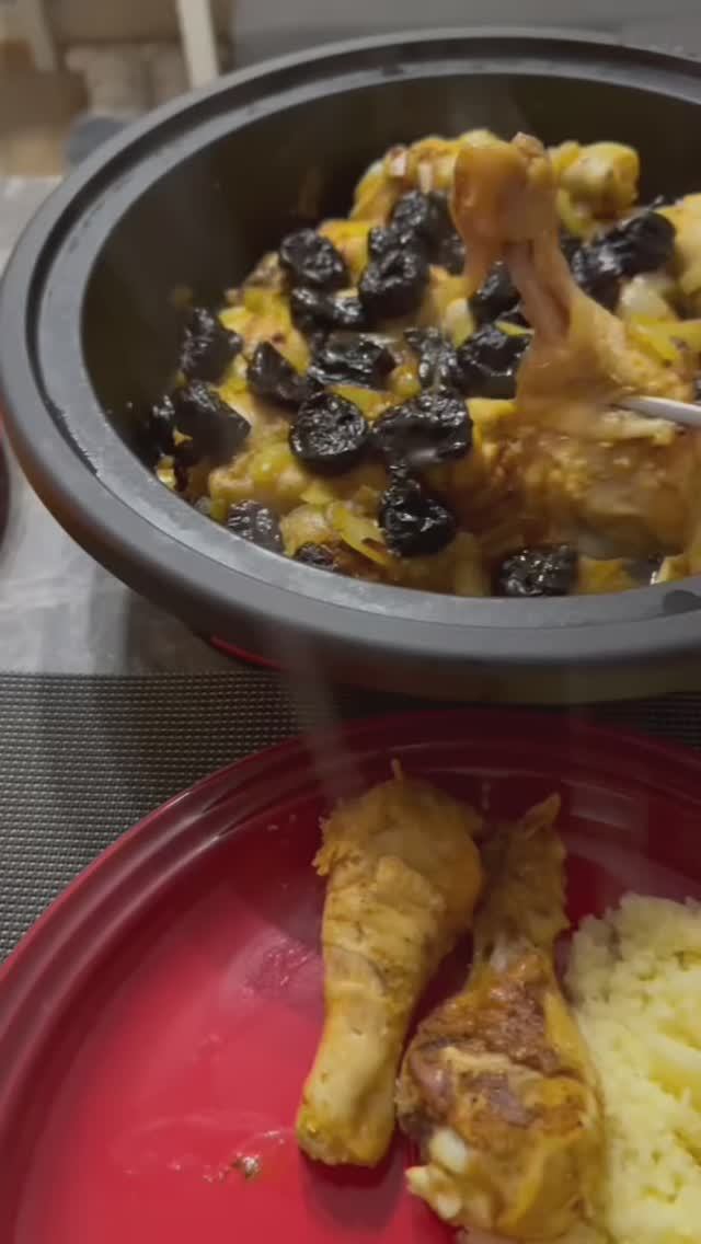 👩🍳Готовим в тажине!🔥 Курица с черносливом!))