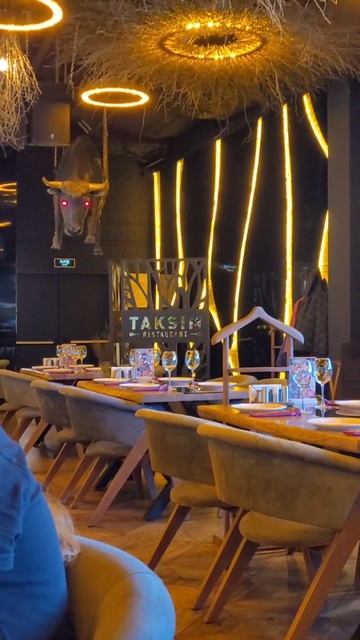 Москва,ТЦ Океания, магазин, ресторан Таксим