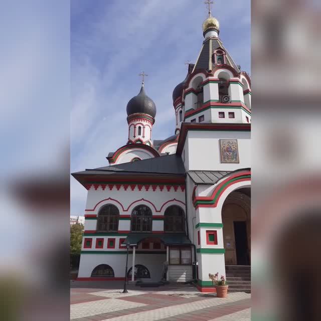 Церковь Троицы Живоначальной в Старых Черёмушках