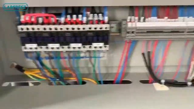 Пилотная вакуумная лиофильная (сублимационная) сушилка на 20 кг FD-200F-TP