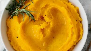 Пюре из тыквы с кокосовым орехом.