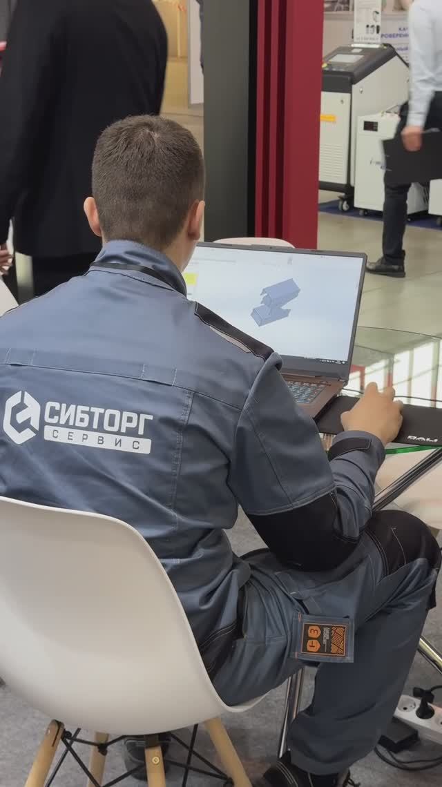 Изготовили 3D деталь на своем стенде во время выставки "Металлообработка.Сварка-Урал 2025"