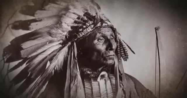 ... Зачем Индейцы носили перья на Голове....