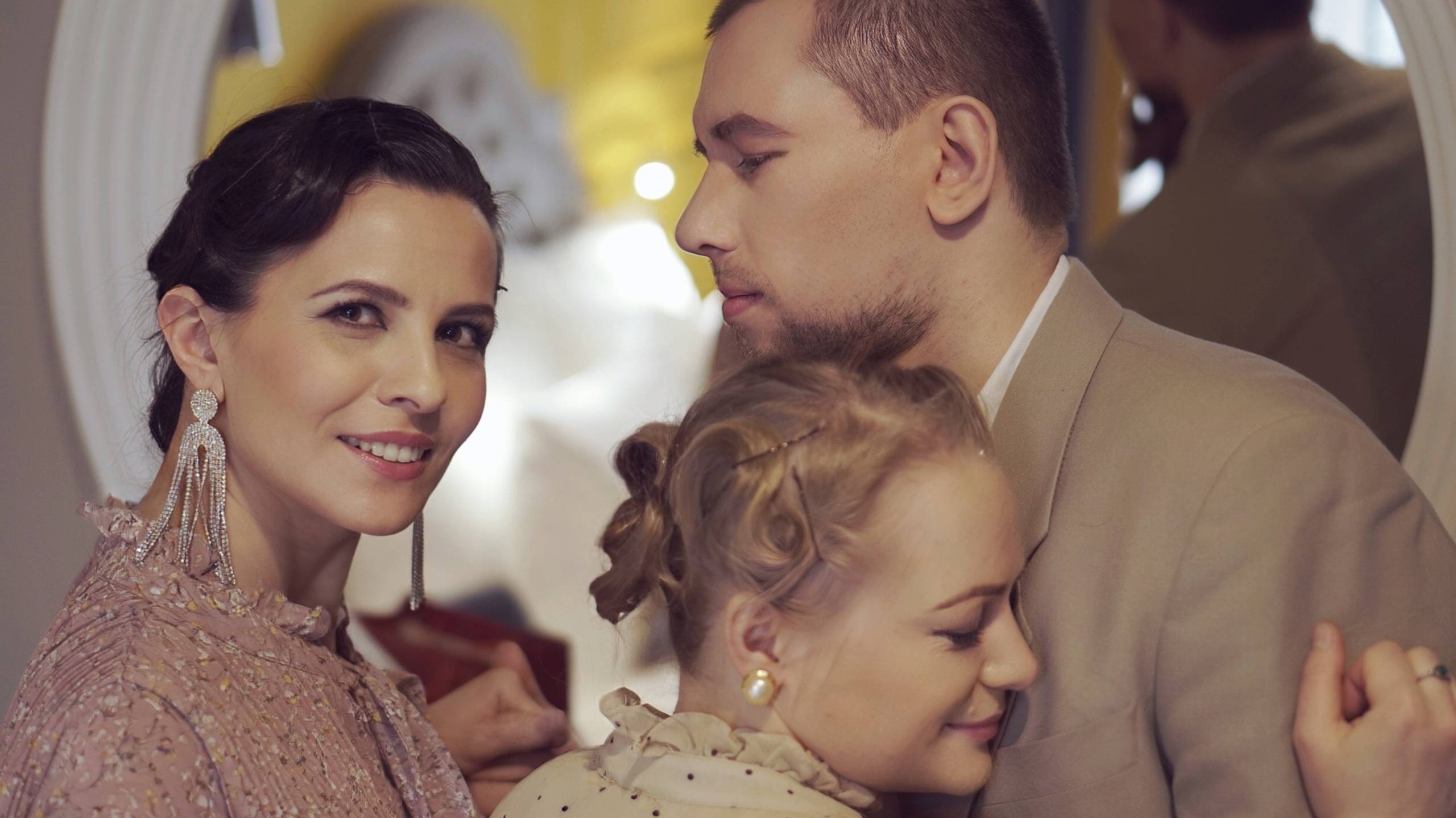 Смерть на Ниле, серия 1: Роковое знакомство