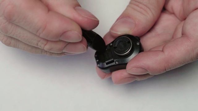 Pronto: Блокировка батарейного отсека