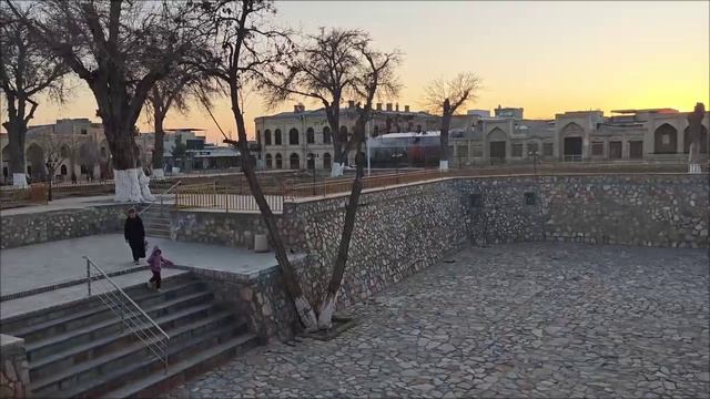 Бухара. В поисках Коляна