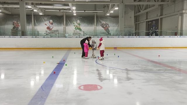 Вика на первой тренировке 02 сентября 2024 года (часть 3. Москва)