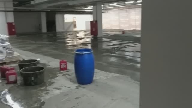 Выравнивание кривых полов плиточным клеем.Сложный случай. 3 серия