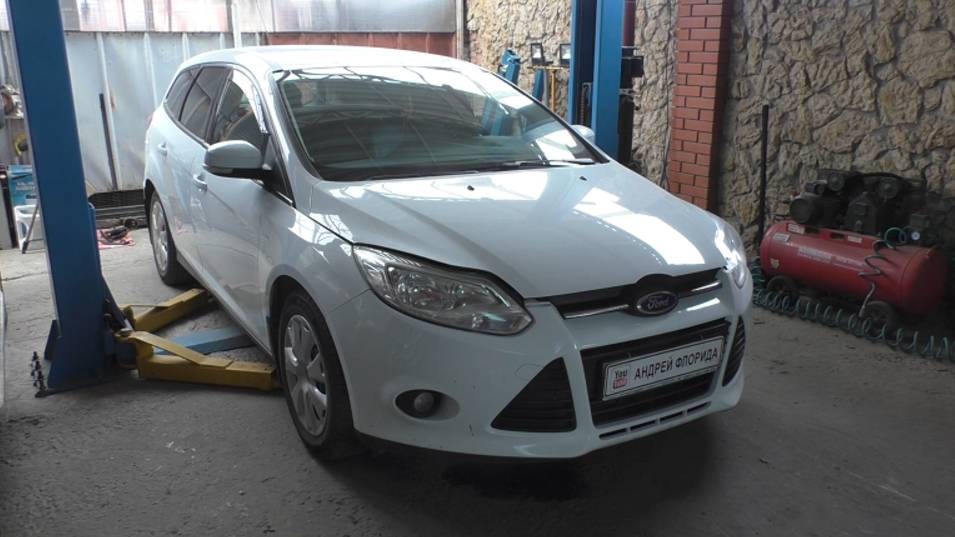 Замена сцепления и выжимного на Ford Focus 3 1,6 Форд Фокус 2013 года 1часть