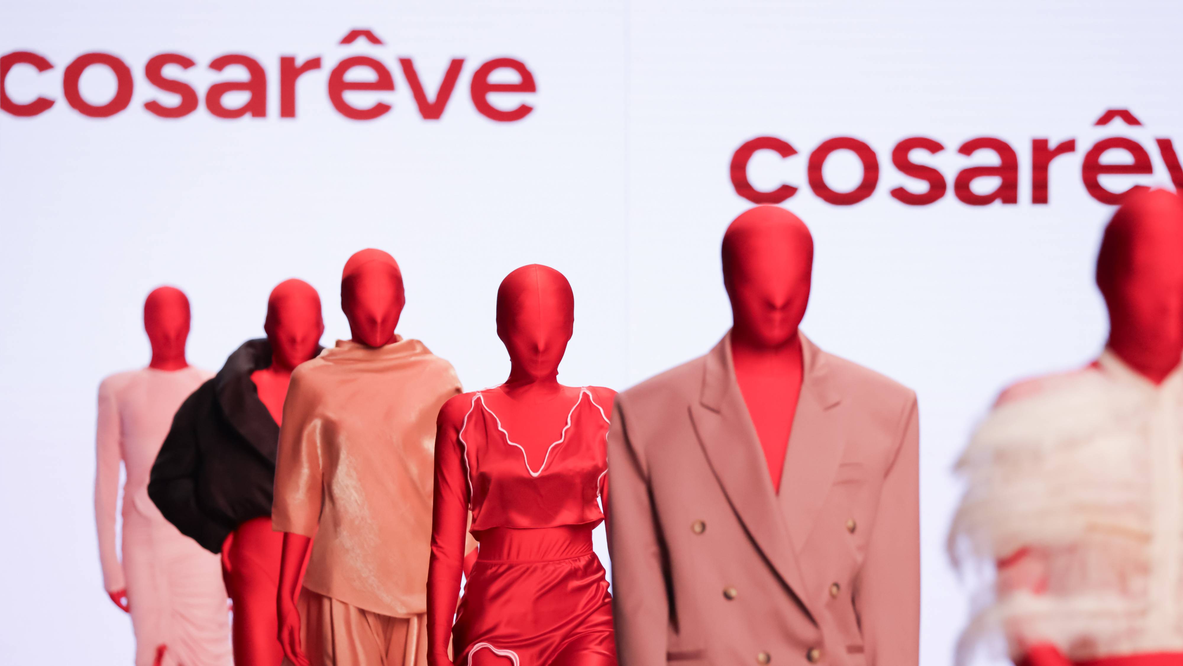 Четвертая Московская неделя моды. COSARÊVE