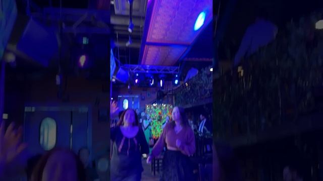 #ДИСКОТЕКА 💃 И #КАРАОКЕ НА 8 МАРТА, #ТАНЦЫ В РЕСТОРАНЕ ШКОЛА ТАНЦЕВ #ЭКСПРОМТ ОТДЫХАЕТ. #ДОСУГ