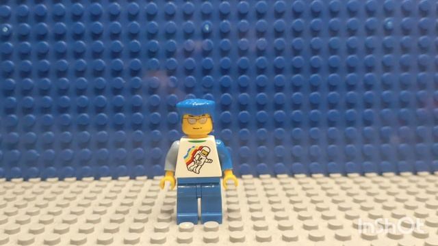 На канале Лего Ток 1000 просмотров!!!