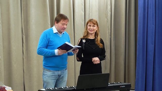 Наше с Викой Зименковой выступление на презентации альманаха «Vitа». Стихи и пародии на них