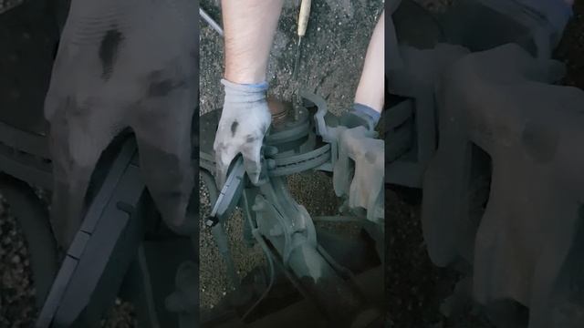 Замена тормозных колодок Hyundai H-1 ( Starex )