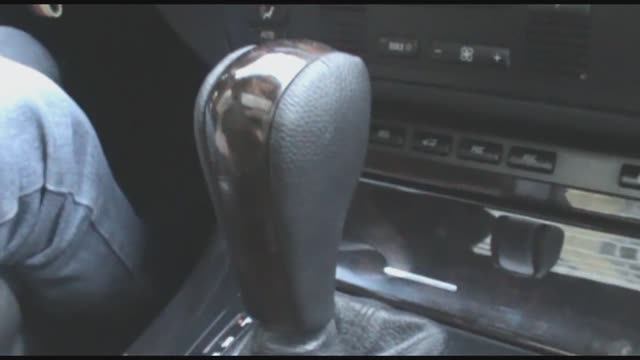 Как самому перетянуть кожу ручки АКПП на BMW