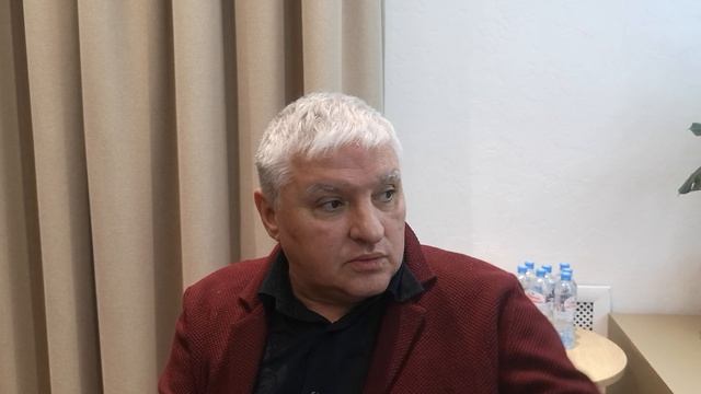 Цикл "Новая русская кухня" интервью шестое, Игорь Бухаров, ресторатор