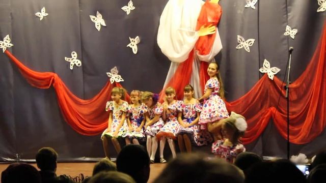 Участие в концерте ко Дню матери в рамках акции "Спасибо, мама, что ты есть!" (5)