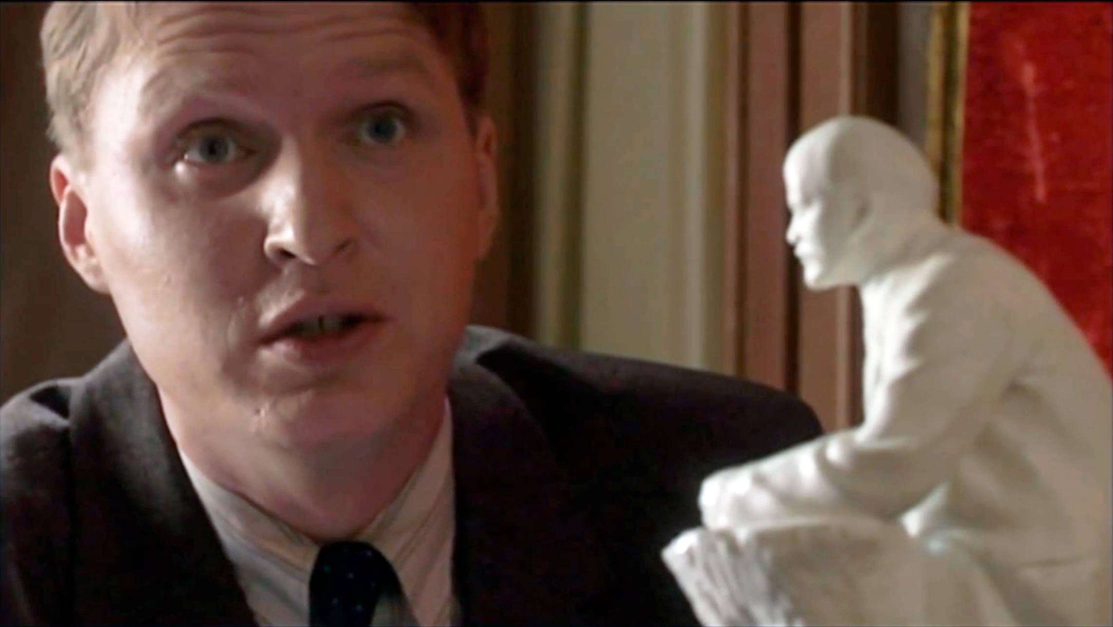 Х/ф Дом образцового содержания.  Отрывок. Константин Муранов –  Комсомолец секретарь. 2010 год