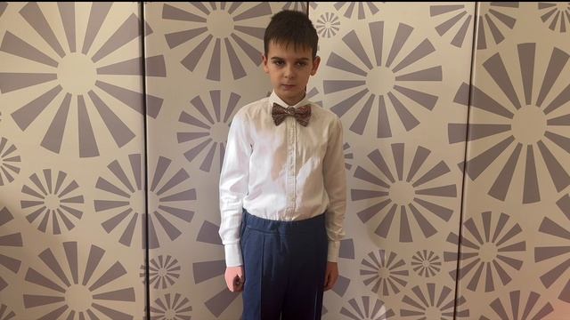 Борис Слуцкий — Расстреливали Ваньку-взводного

Исполнитель: Матвеев Савва, 9 лет