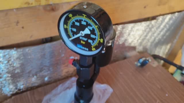 Стенд для тестирования дизельных форсунок.