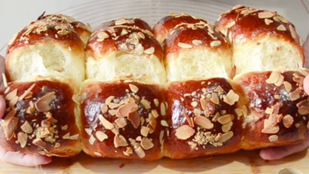 Булочки, тесто на желтках