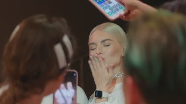 White party Make Up fest Красивые игры 2022