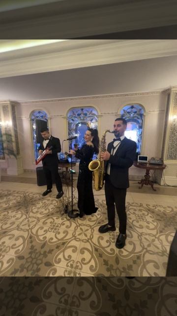 Шикарно поет!
🌟 ПРАЗДНИКИ ПРЕМИУМ-КЛАССА ОТ  ZOTOV-EVENT.RU