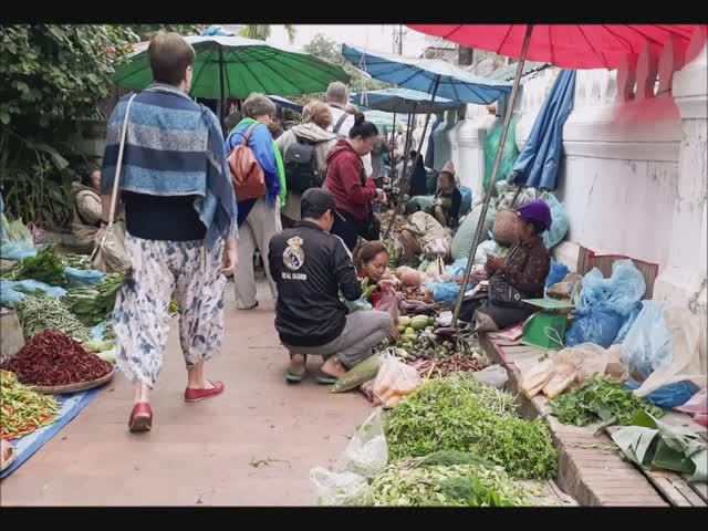 Лаос. Рынок в Луанг Прабанге. 24. 01. 2019г.